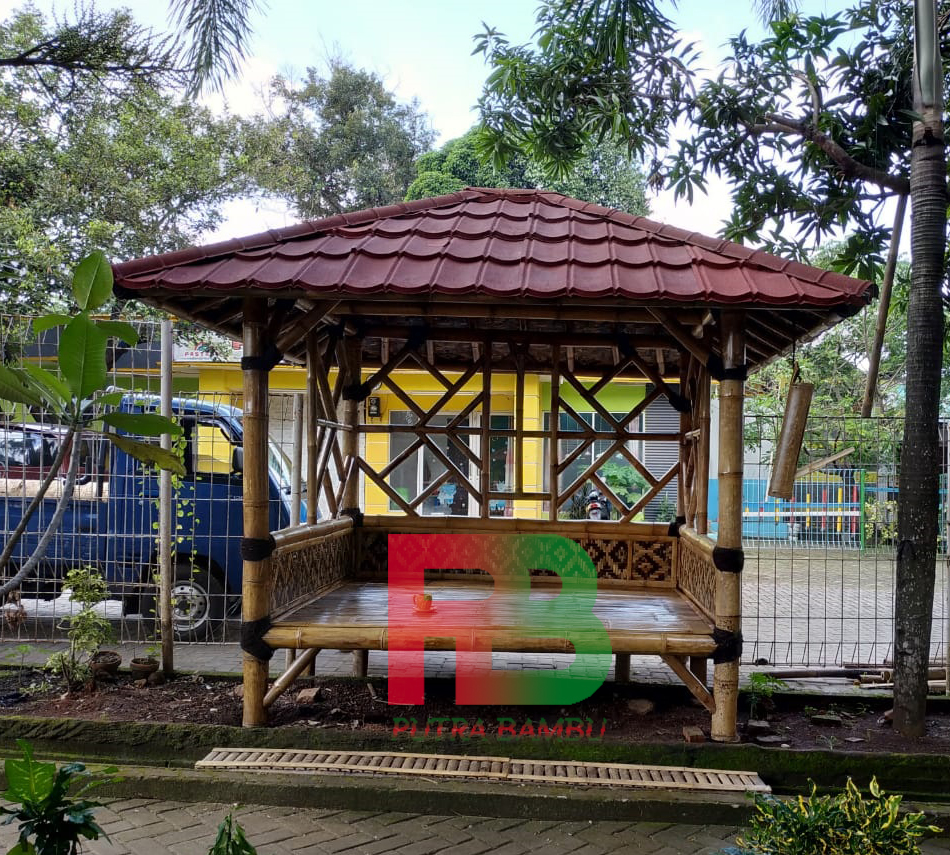 pengrajin bambu, jasa kerajinan bambu, gazebo dan furniture bambu